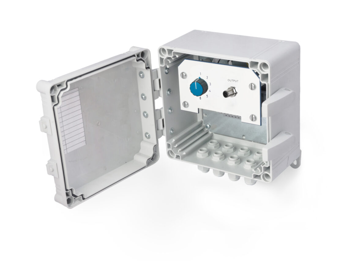 HS-SE-TX-PC Switching Enclosure - Hansford Sensors